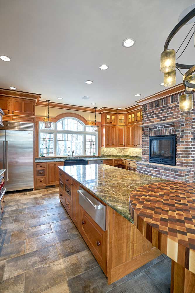 Cherry Madras Kitchen | Luxury Kitchens | Chicone