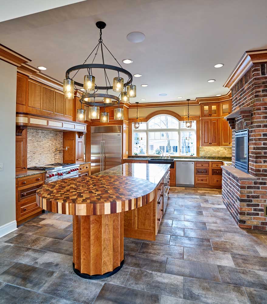 Cherry Madras Kitchen | Luxury Kitchens | Chicone